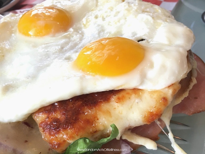 Frenchies Cafe in Key West | Whiskied Wanderlust